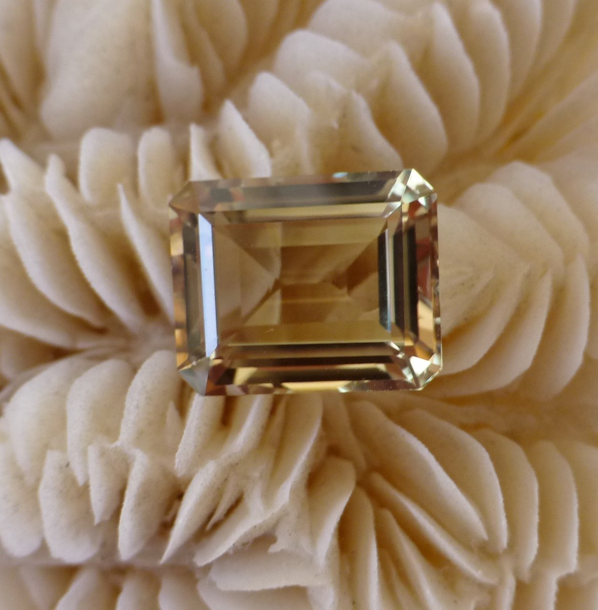 6.70 cts. Zultanite® Emerald Cut 12x10mm - Zultanite® Gems